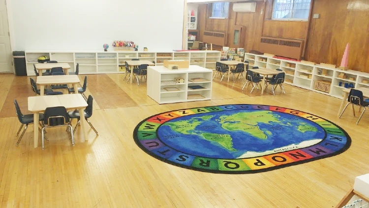 Momentum Montessori | SchoolAdvice