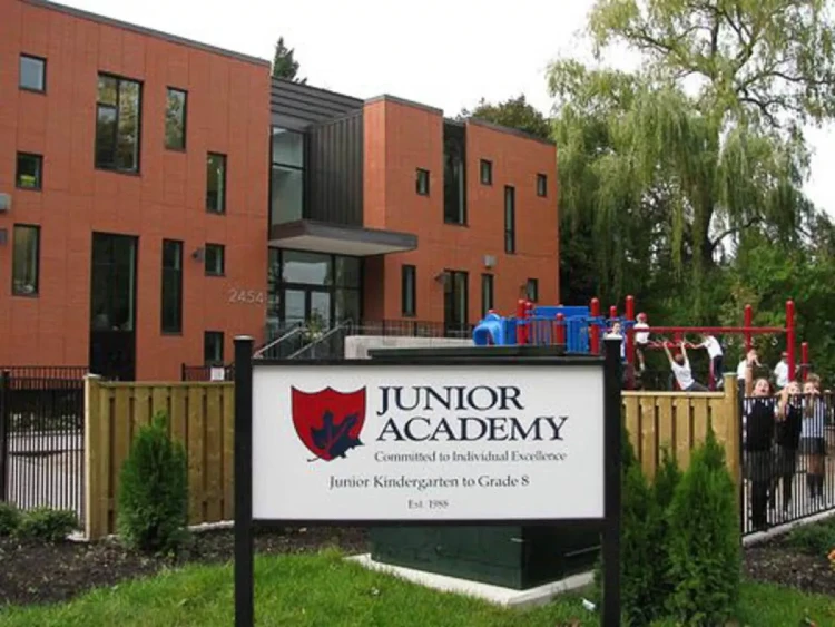 Junior Academy | SchoolAdvice