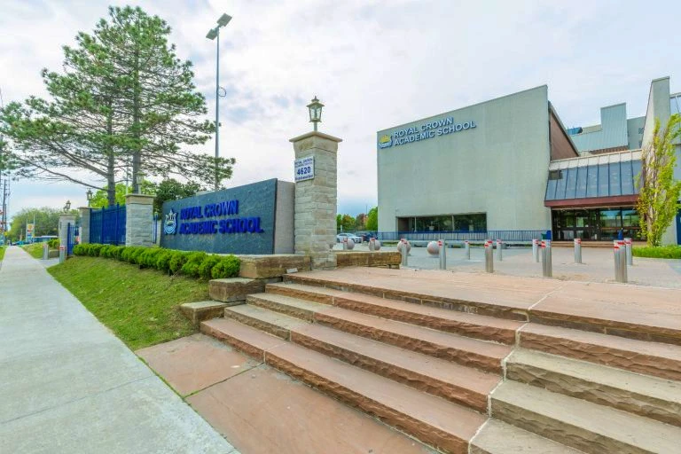 Royal Crown School | SchoolAdvice